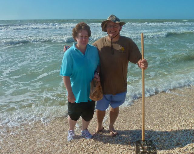 Let The Shelling Season Begin! | I Love Shelling