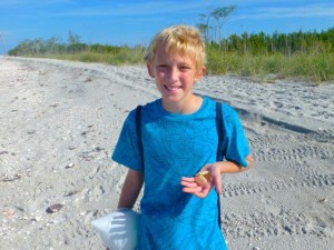2012 Sanibel Coastal Cleanup | I Love Shelling