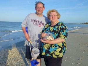 Sweatshirt ‘N Shorts Shelling Mornings | I Love Shelling