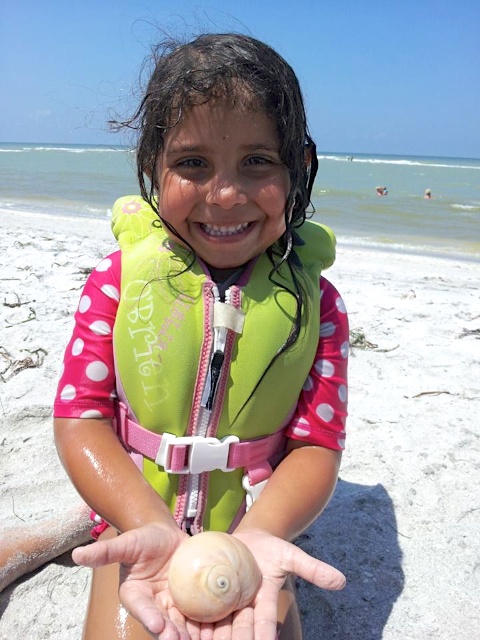 Smiling Through Days Of Summer Shelling | I Love Shelling