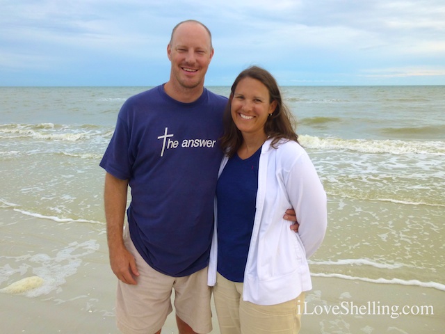 Beach Day Essentials To Fun Videos By YOU | I Love Shelling