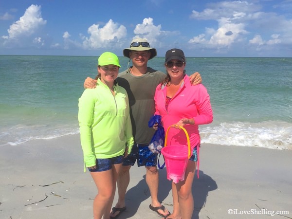 Candace and Leslie from Texas beach combing Florida | I Love Shelling